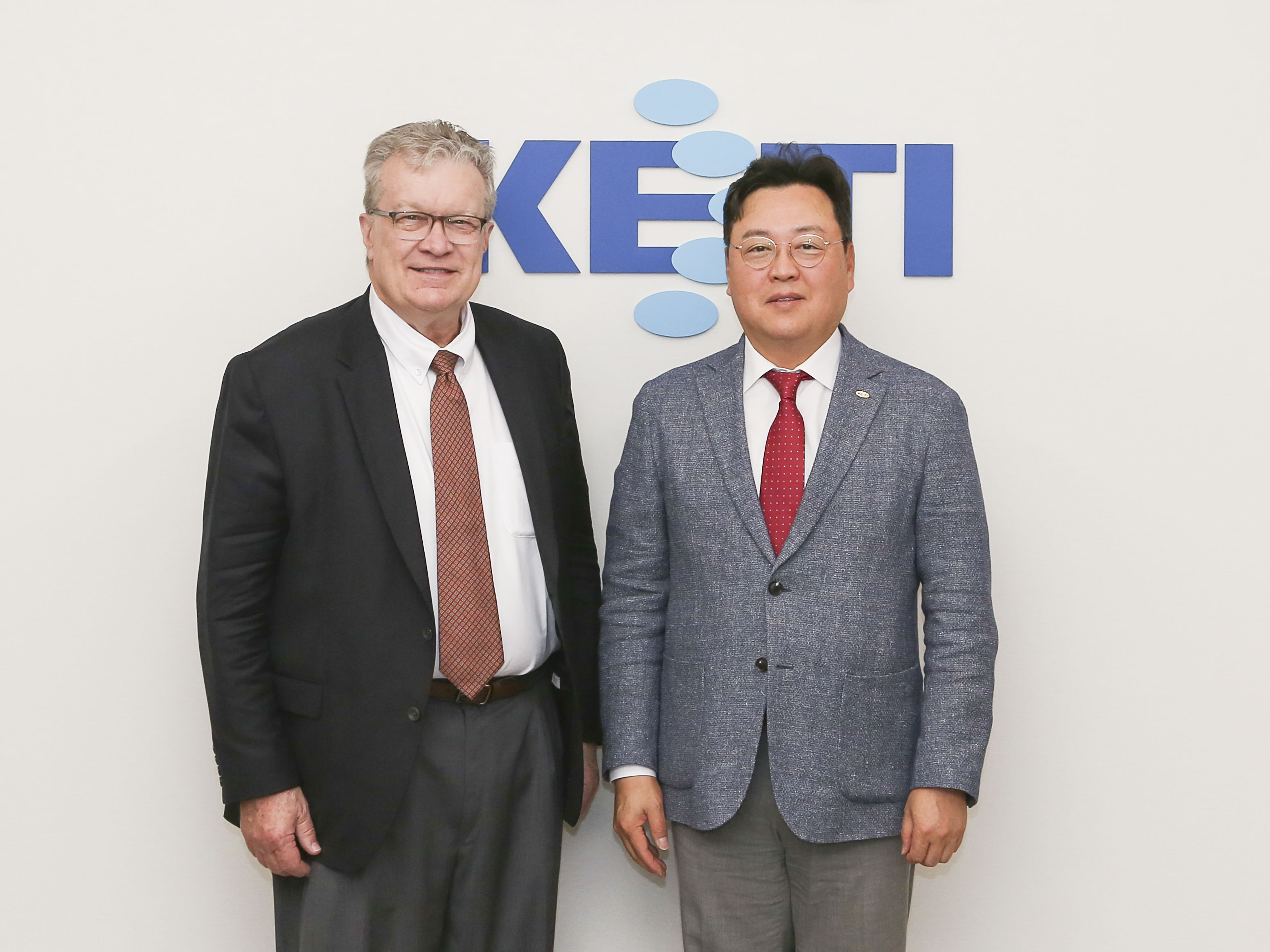 한국전자기술연구원